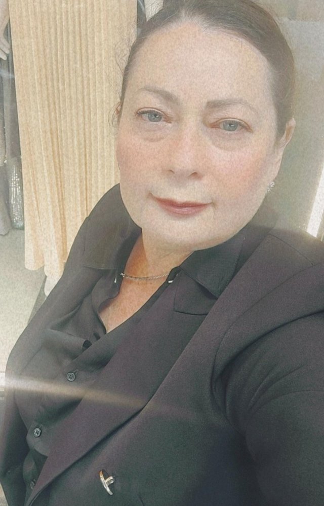 לחמי קרן אור, 53, חולון - "date50plus"