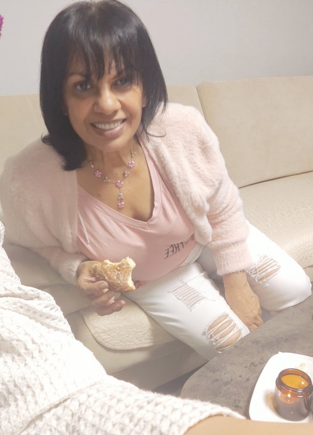 עדי, 68, חדרה - "date50plus"