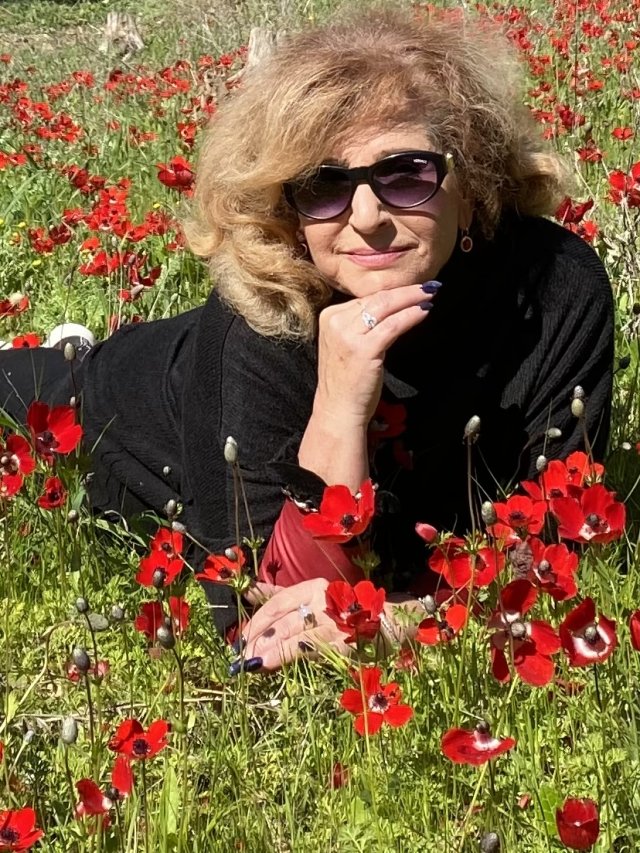 אירנה, 63, אשדוד - "date50plus"