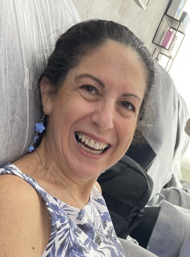 דינה, 58, בת חפר - "date50plus"