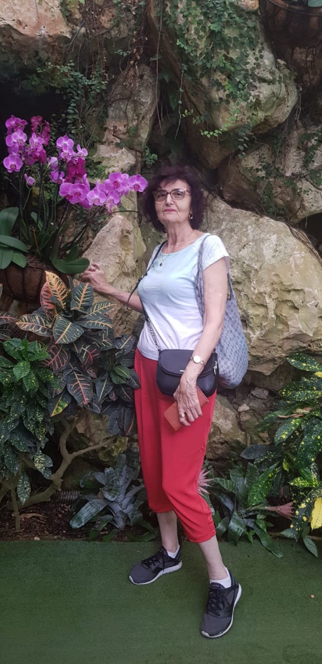 רוזי, 75, חדרה - "date50plus"