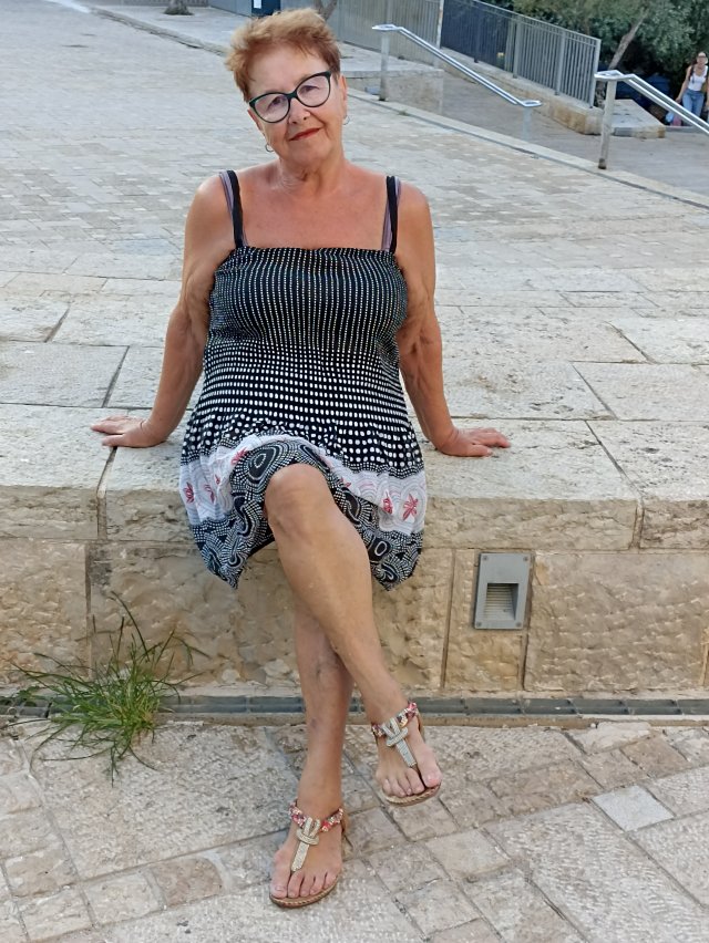 Welkom Mina, 72, כרמיאל - "date50plus"