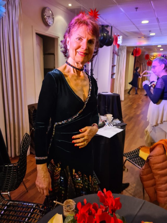 אני, 78, רמת השרון - "date50plus"