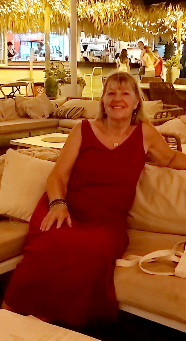 סוזן, 62, תל אביב - "date50plus"