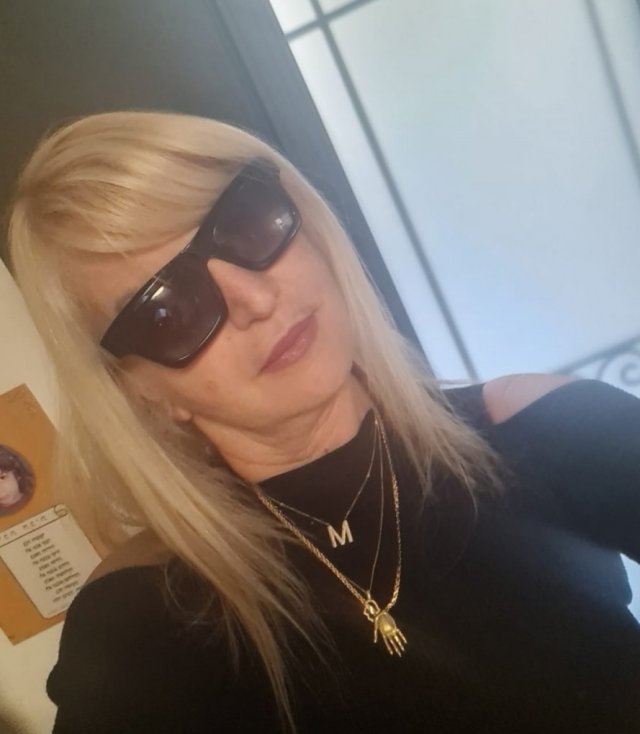 מזל אזולאי, 68, חולון - "date50plus"