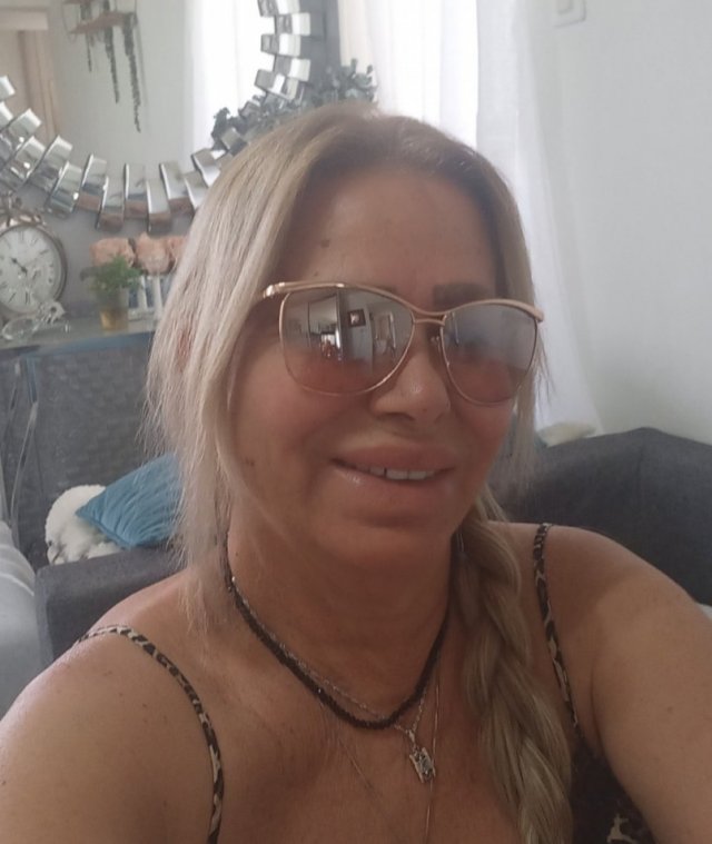 קלודין, 68, רחובות - "date50plus"