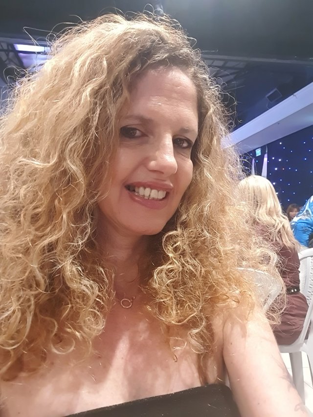 שירה, 54, פתח תקווה - "date50plus"