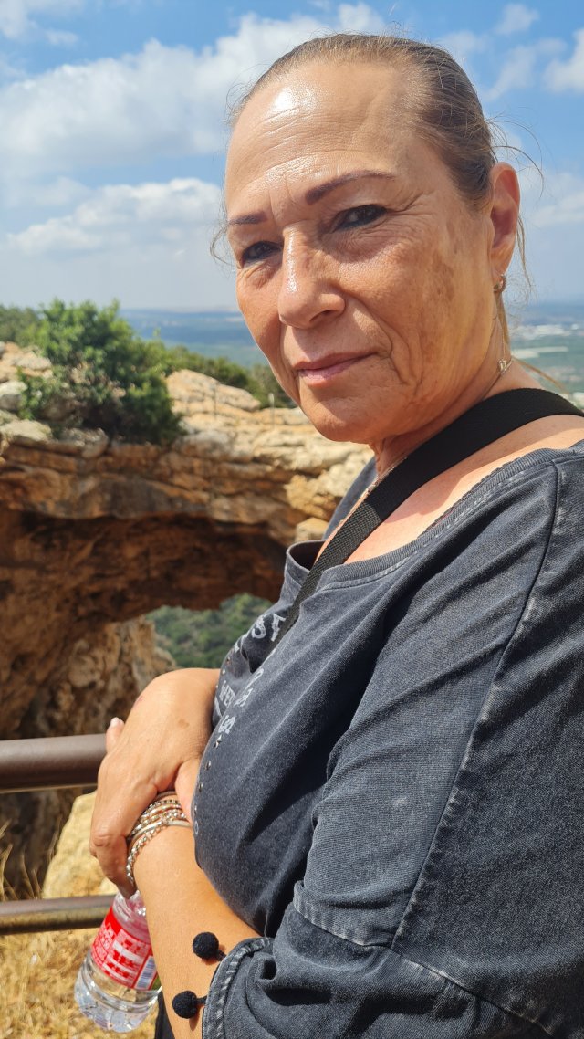 אהובה, 67, קריית ים - "date50plus"