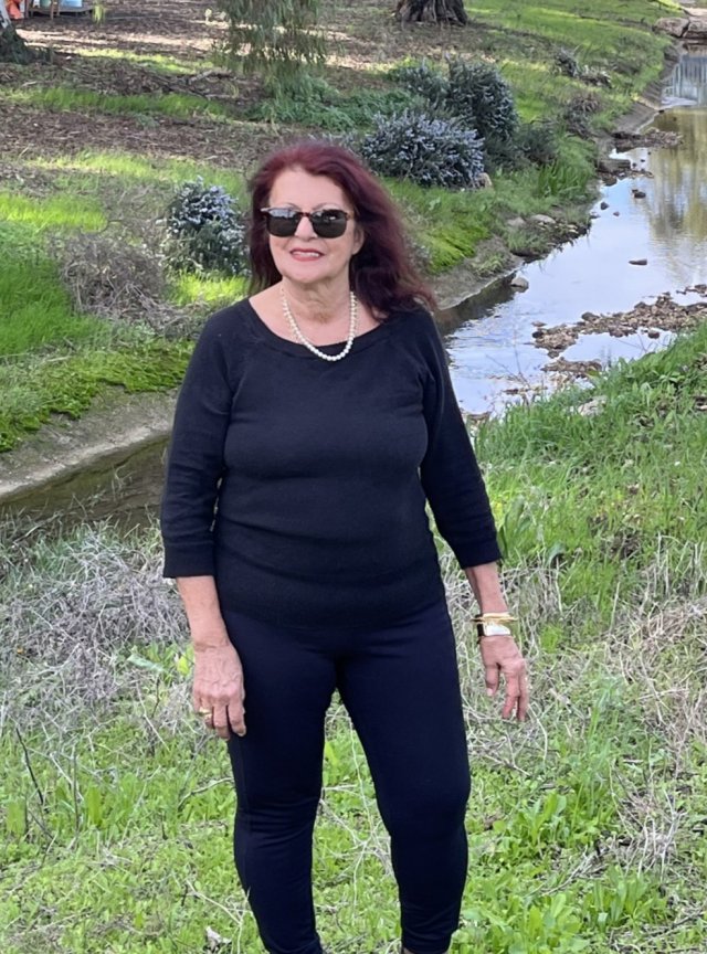 שושי, 72, תל אביב - "date50plus"