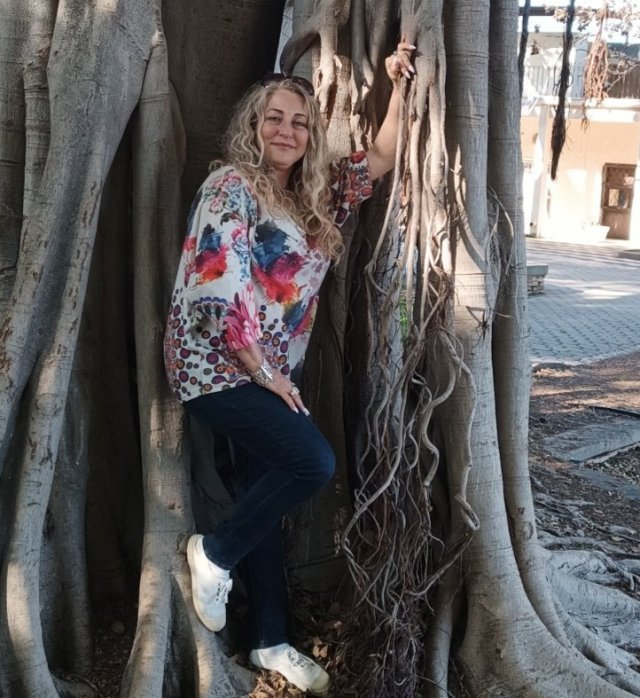 שילה, 61, פרדס חנה - "date50plus"