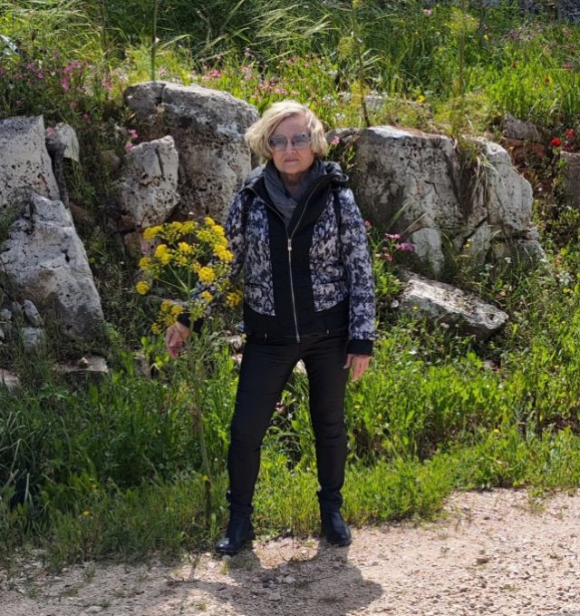 ליקה, 67, תל אביב - "date50plus"