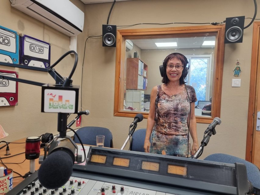 rina, 66, כרמיאל - "date50plus"