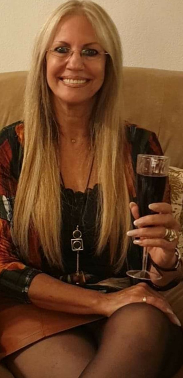 יהודית, 71, תל אביב - "date50plus"