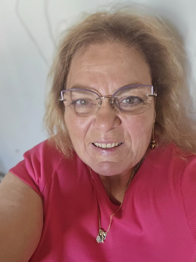 חוה, 67, תל אביב - "date50plus"