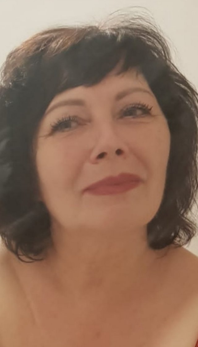 לנה, 59, טירת כרמל - "date50plus"