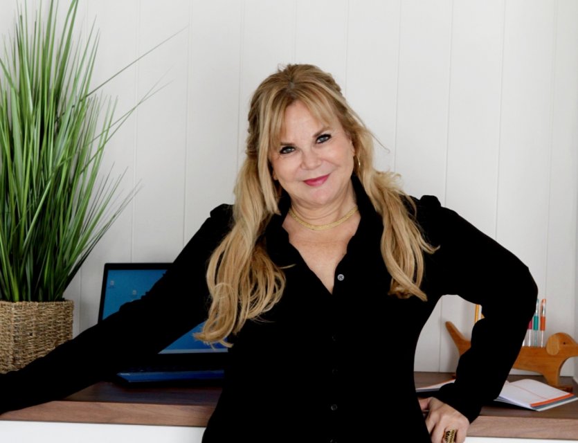 לוסי, 63, תל אביב - "date50plus"