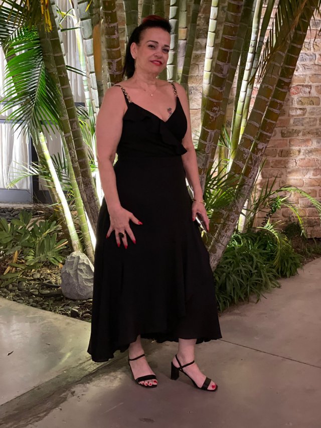 שרית, 57, רחובות - "date50plus"