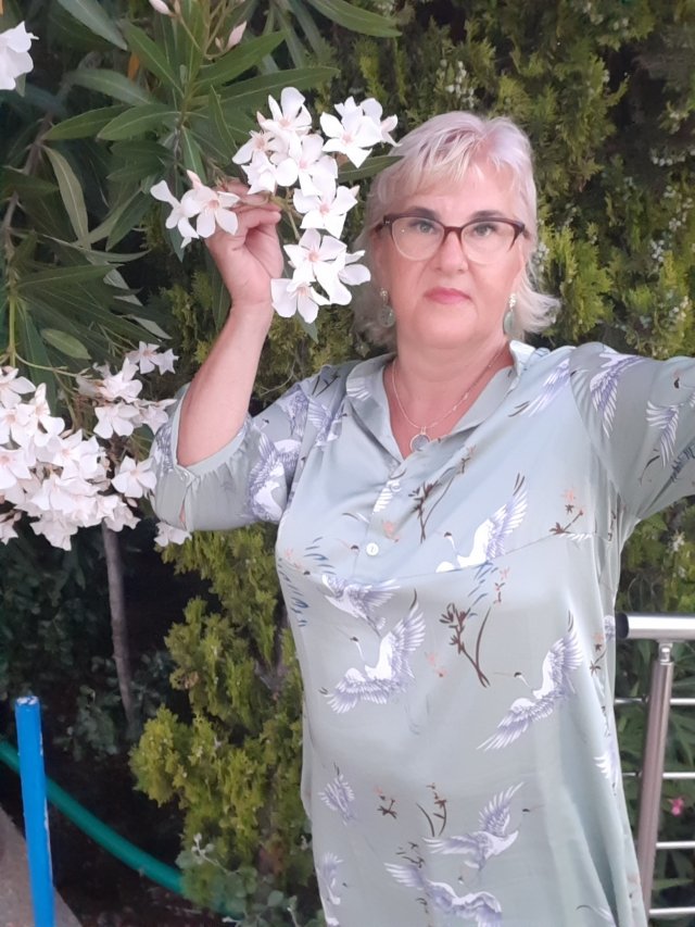 אנג'ליקה, 55, בת ים - "date50plus"