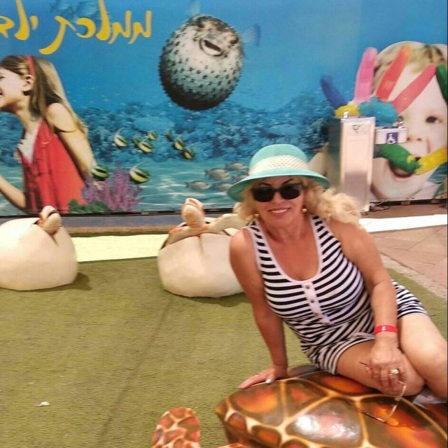 אלכסנדרה, 65, בת ים - "date50plus"