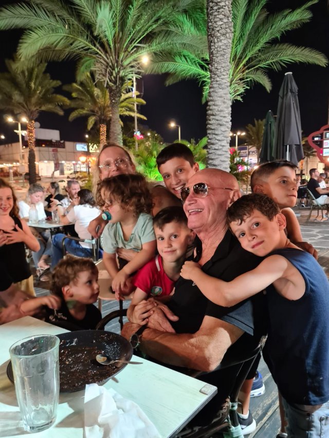 סימון, 69, פתח תקווה - "date50plus"