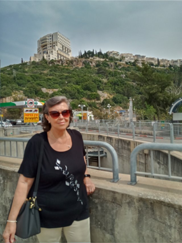 ולנטינה, 73, חדרה - "date50plus"