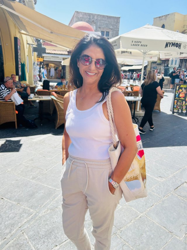 חגית, 54, נתניה - "date50plus"