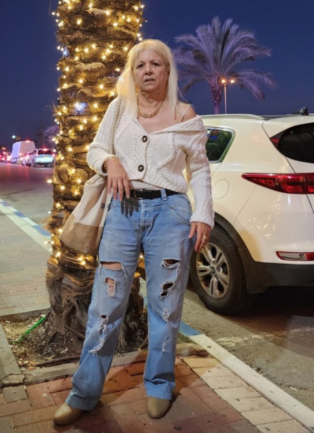 איבט, 68, חולון - "date50plus"