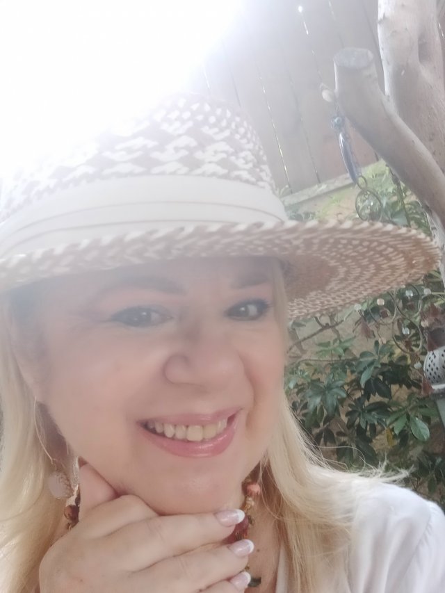 חסי, 70, ראש העין - "date50plus"