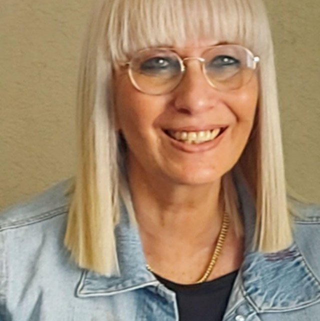 Daniela, 70, תל אביב - "date50plus"