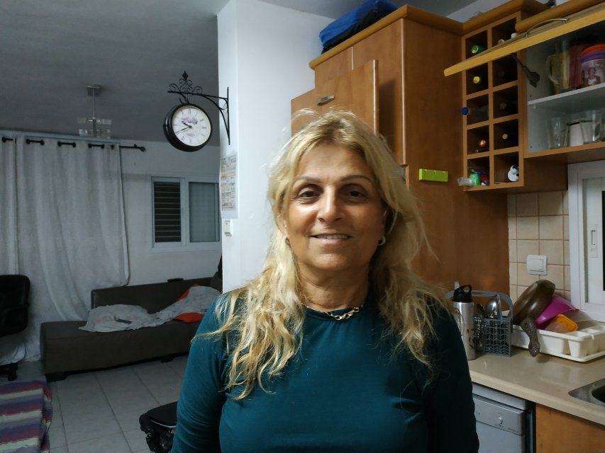 תמי, 69, רחובות - "date50plus"