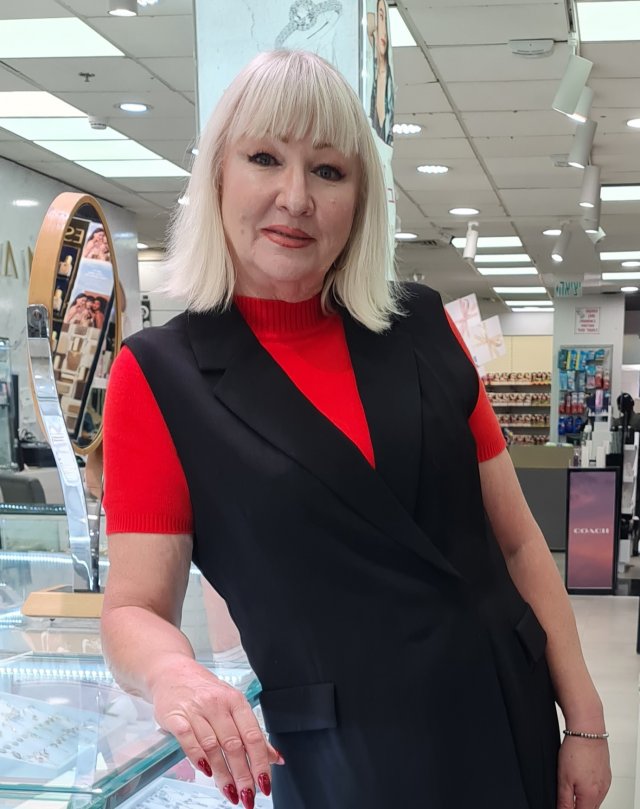 ילנה, 63, אשקלון - "date50plus"