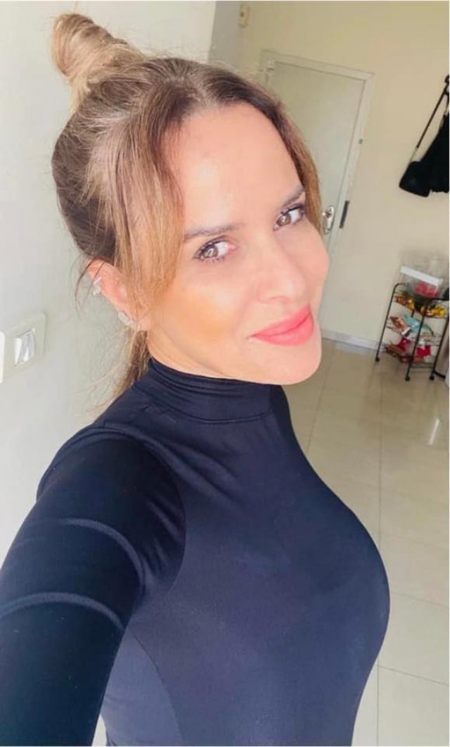 הילה, 51, בת ים - "date50plus"