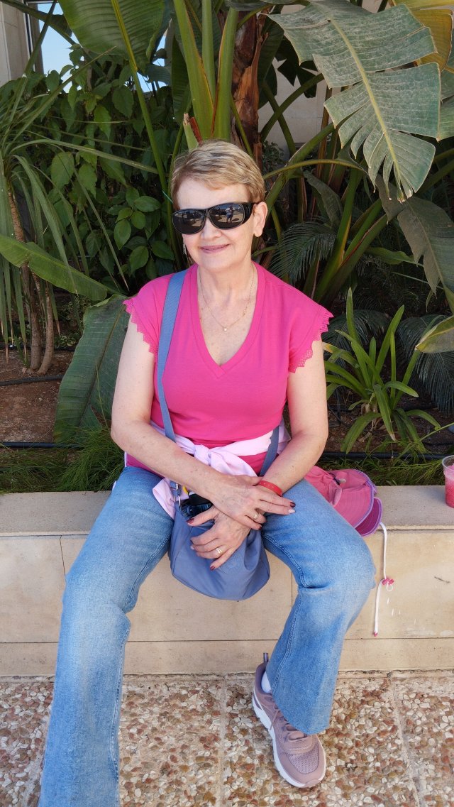 ז'אנה, 62, תל אביב - "date50plus"