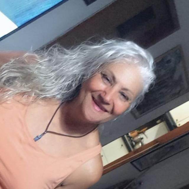 לינדה, 68, הרצליה - "date50plus"