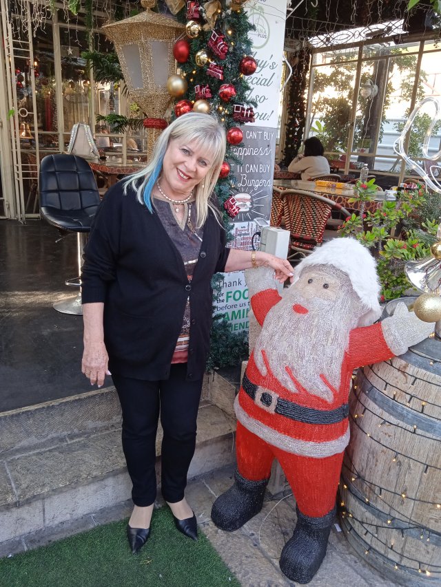 נינה, 74, ראשון לציון - "date50plus"