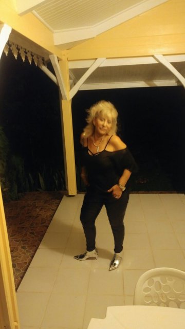 נאוה, 63, תל אביב - "date50plus"