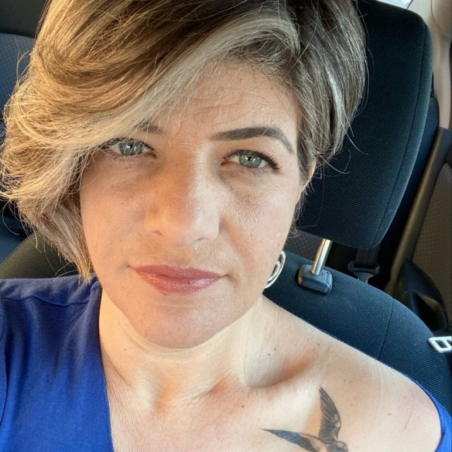 חיה, 46, תל אביב - "date50plus"