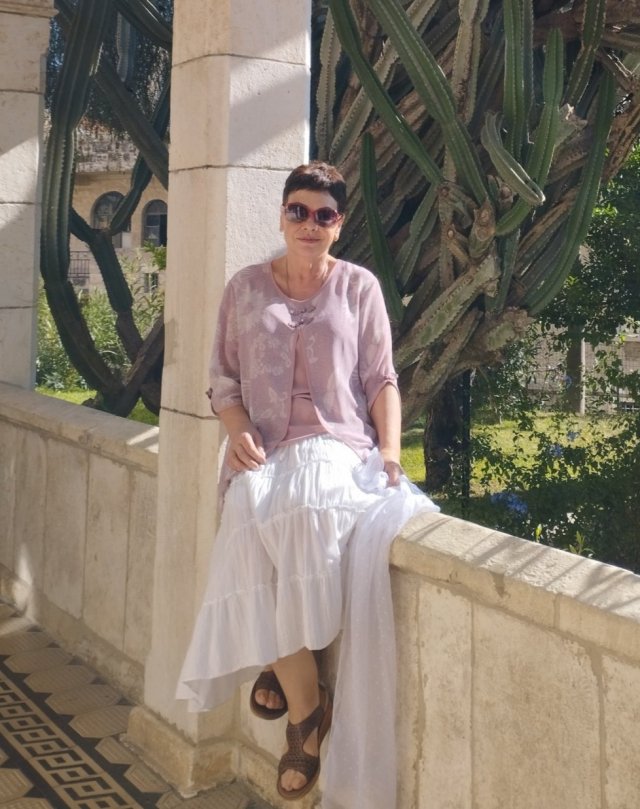 לריסה, 64, תל אביב - "date50plus"