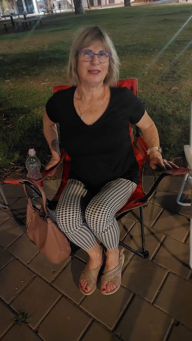 מיקי, 75, הרצליה - "date50plus"