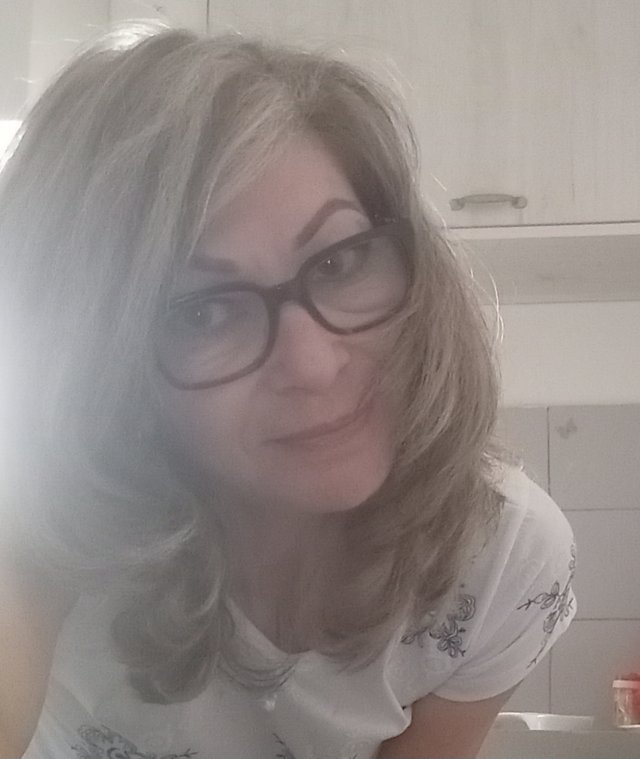 מרינה, 61, תל אביב - "date50plus"