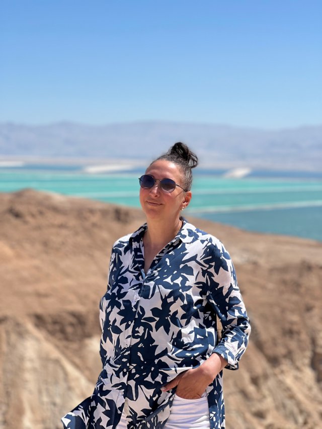 הלינה, 50, בת ים - "date50plus"