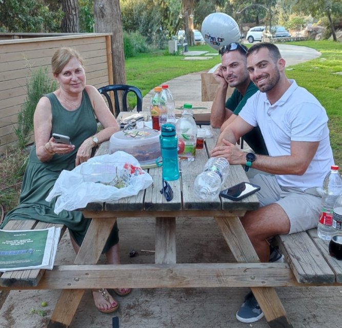 נירה, 68, פרדס חנה - "date50plus"