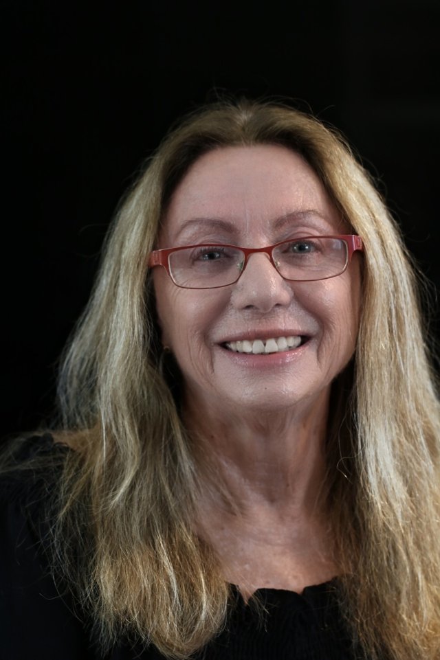 עירית, 73, כפר סבא - "date50plus"