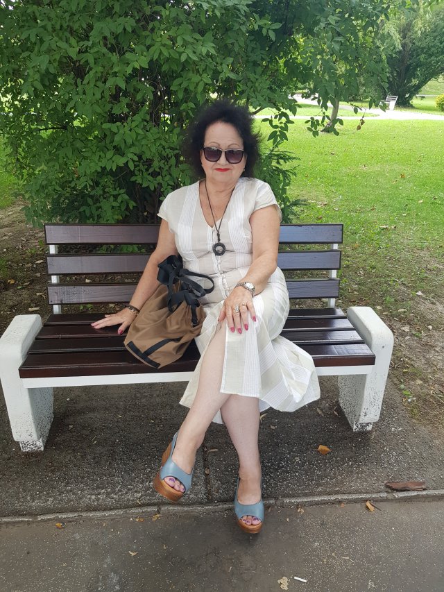 ליליה, 70, תל אביב - "date50plus"