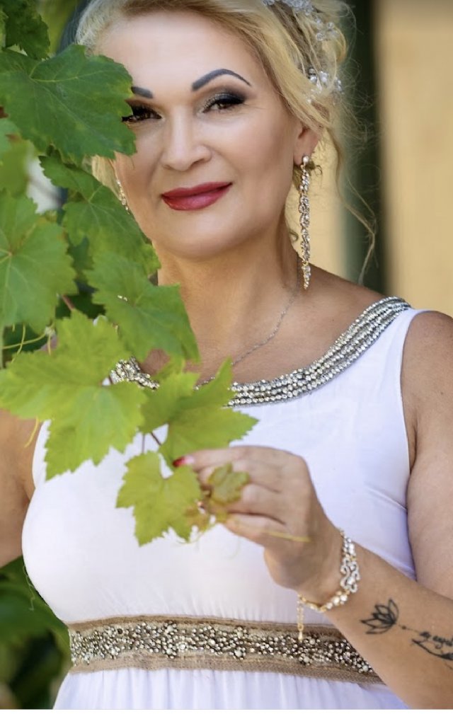 נטליה, 56, בת ים - "date50plus"