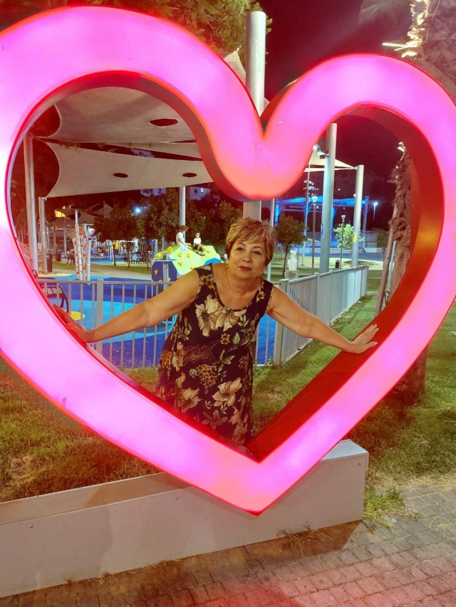 נטליה, 66, רחובות - "date50plus"