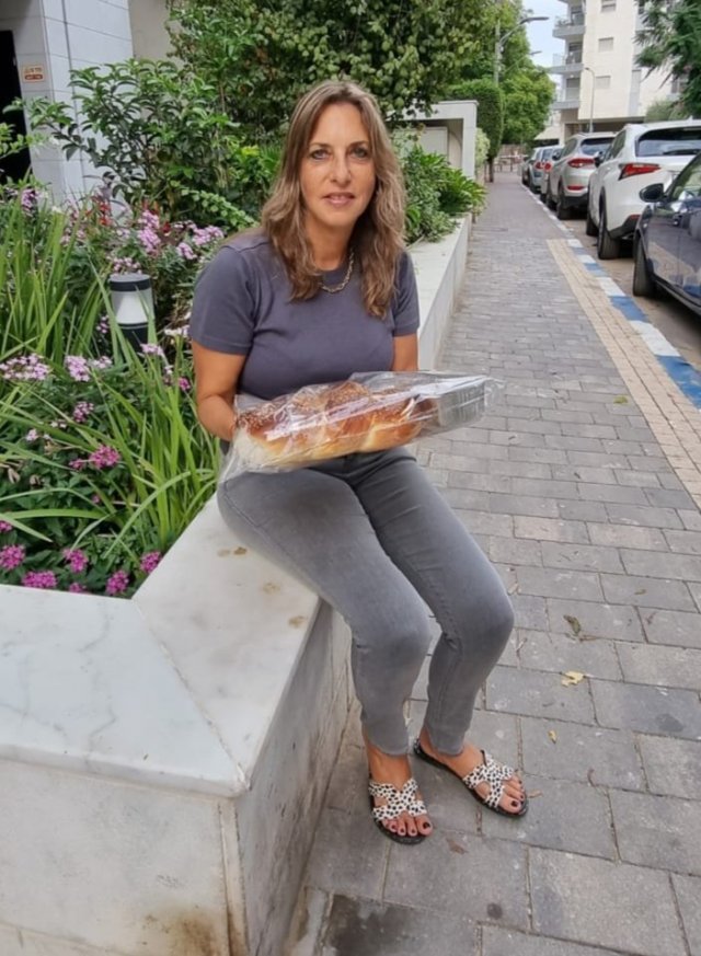 ליאת, 60, רמת גן - "date50plus"