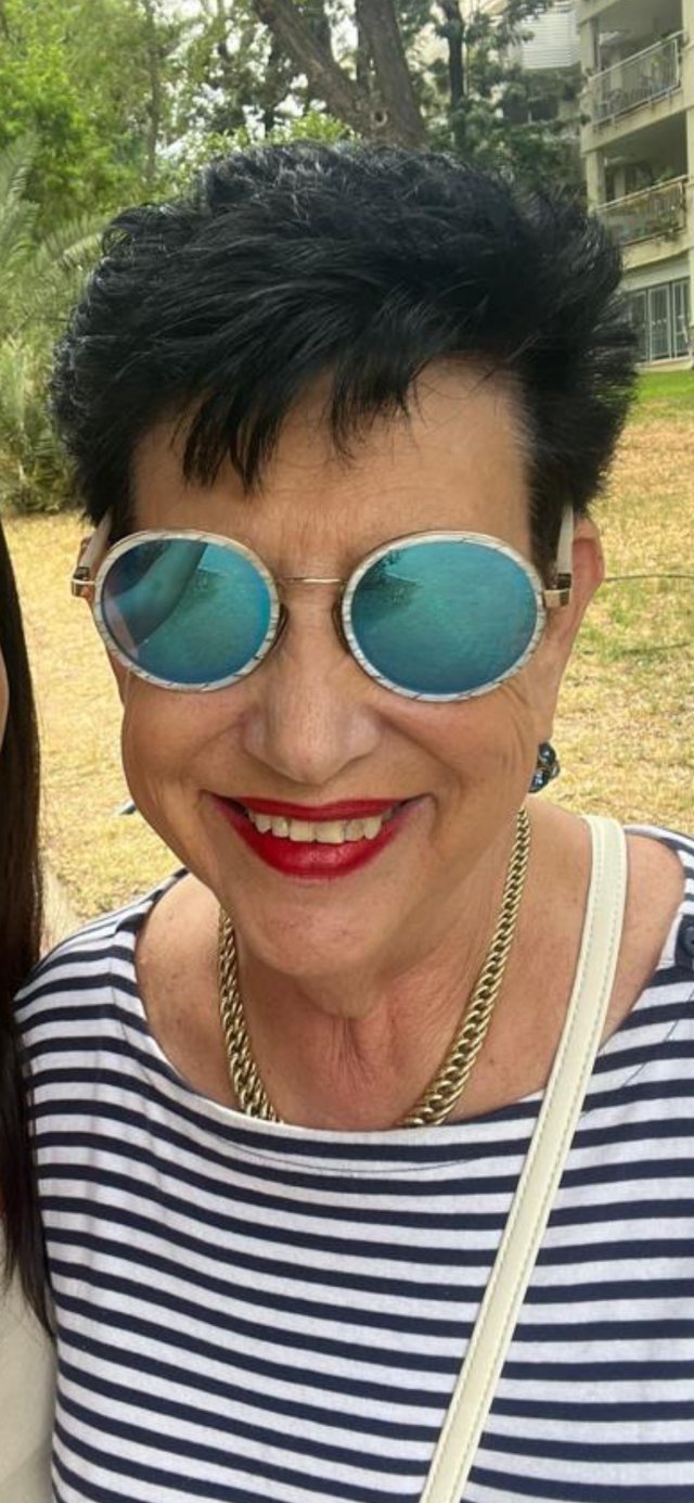 יעל, 67, הרצליה - "date50plus"
