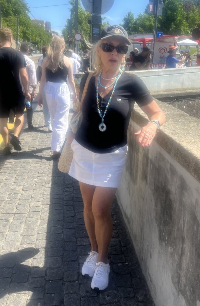 ירדנה, 68, תל אביב - "date50plus"