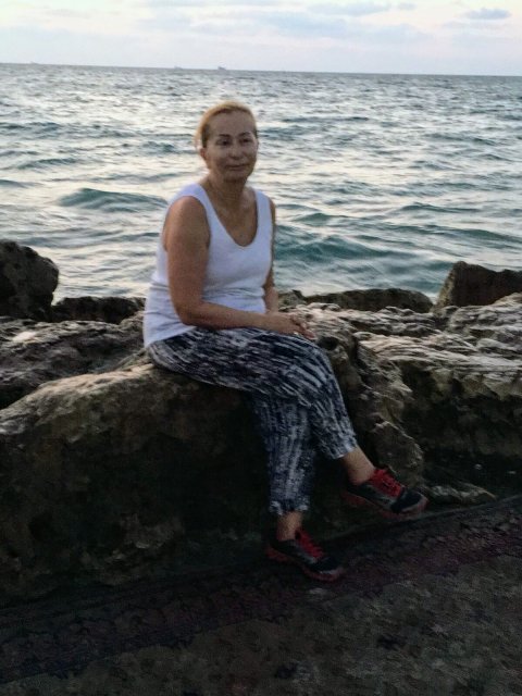 מלי, 69, תל אביב - "date50plus"